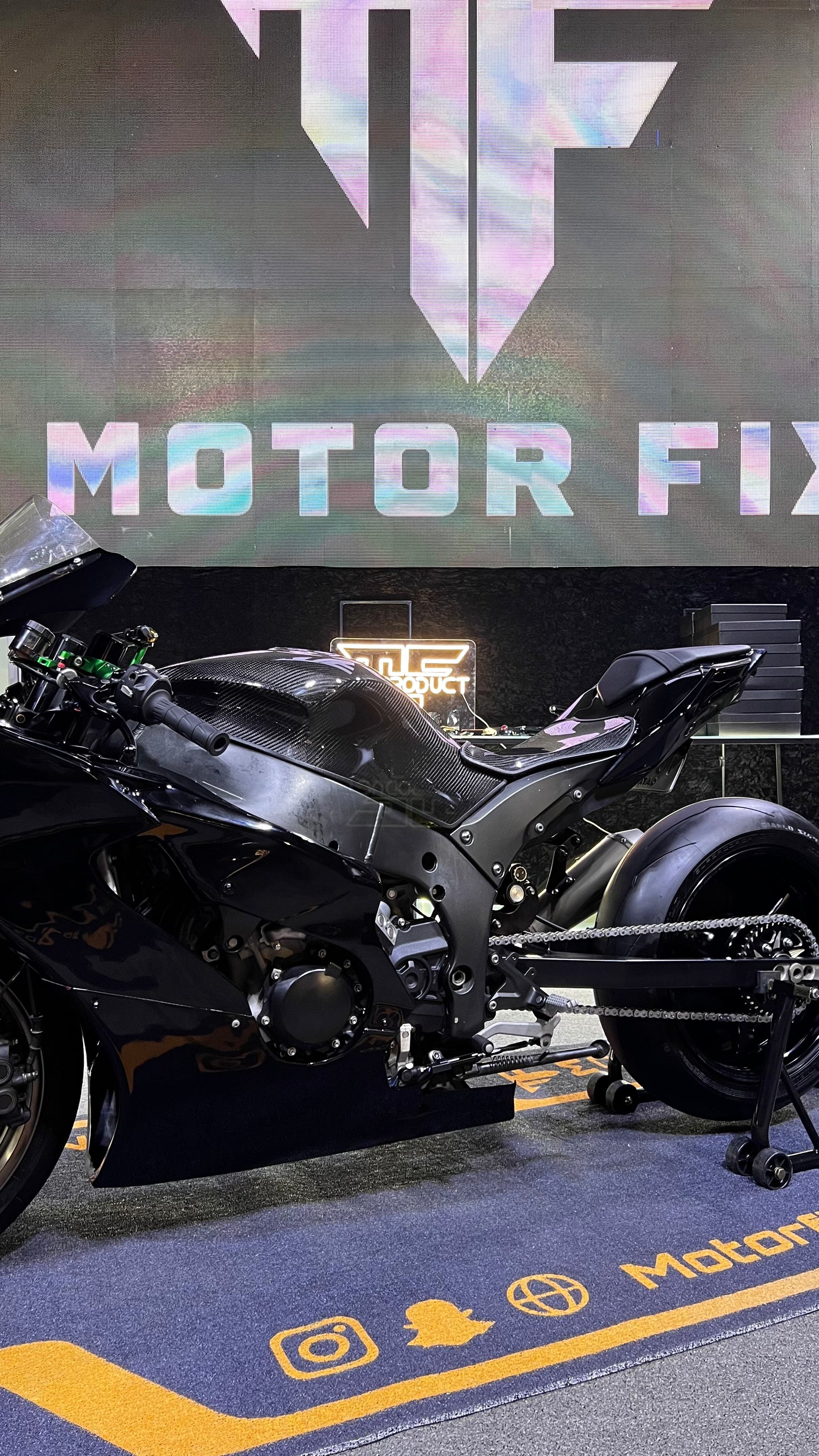 Kawasaki ZX10R/RR 2016+ Low Profile Carbon Fiber Fuel Tank – Motorfix